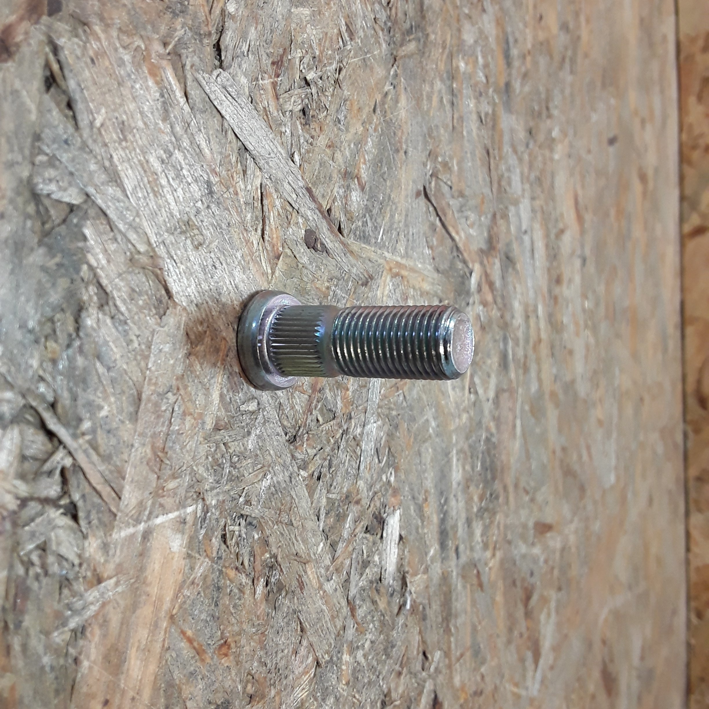 Agila A Bolzen Radnabe hinten original GM Opel NEU – Oldtimer Thimm